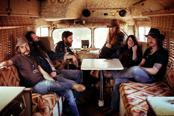 Banditos Sign To Bloodshot Records - American Songwriter