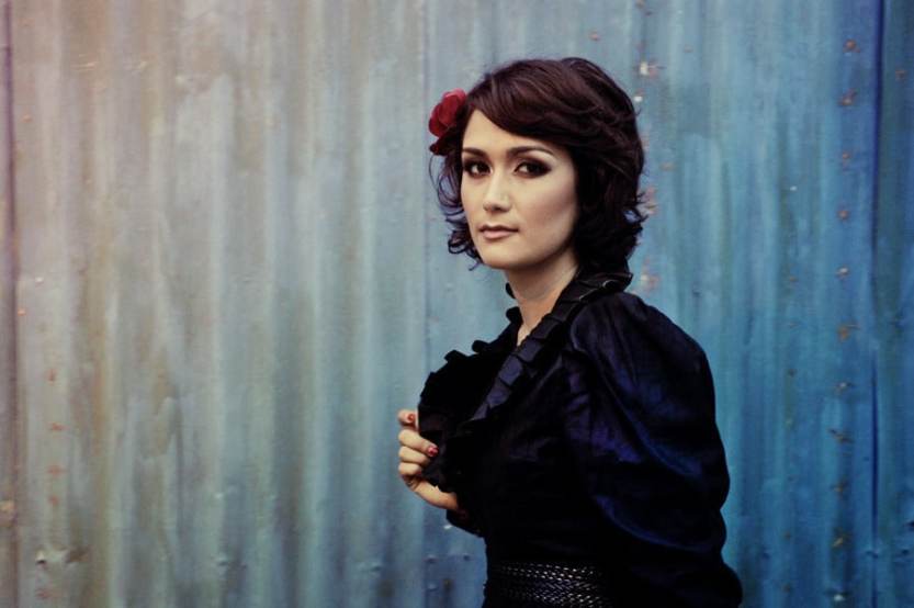 Brooklyn Singer-Songwriter Phoebe Hunt On Living a Musician's "Peter ...