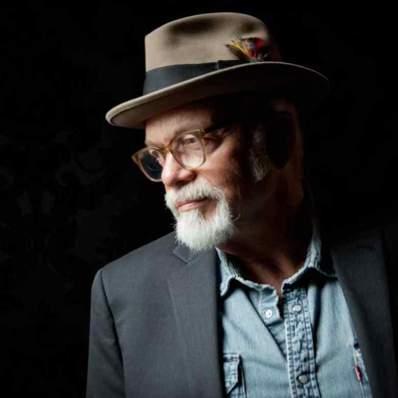 Behind The Song: Fleetwood Mac, "Gypsy" - American Songwriter