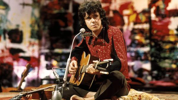 Behind The Song: "Hurdy Gurdy Man" by Donovan - American Songwriter