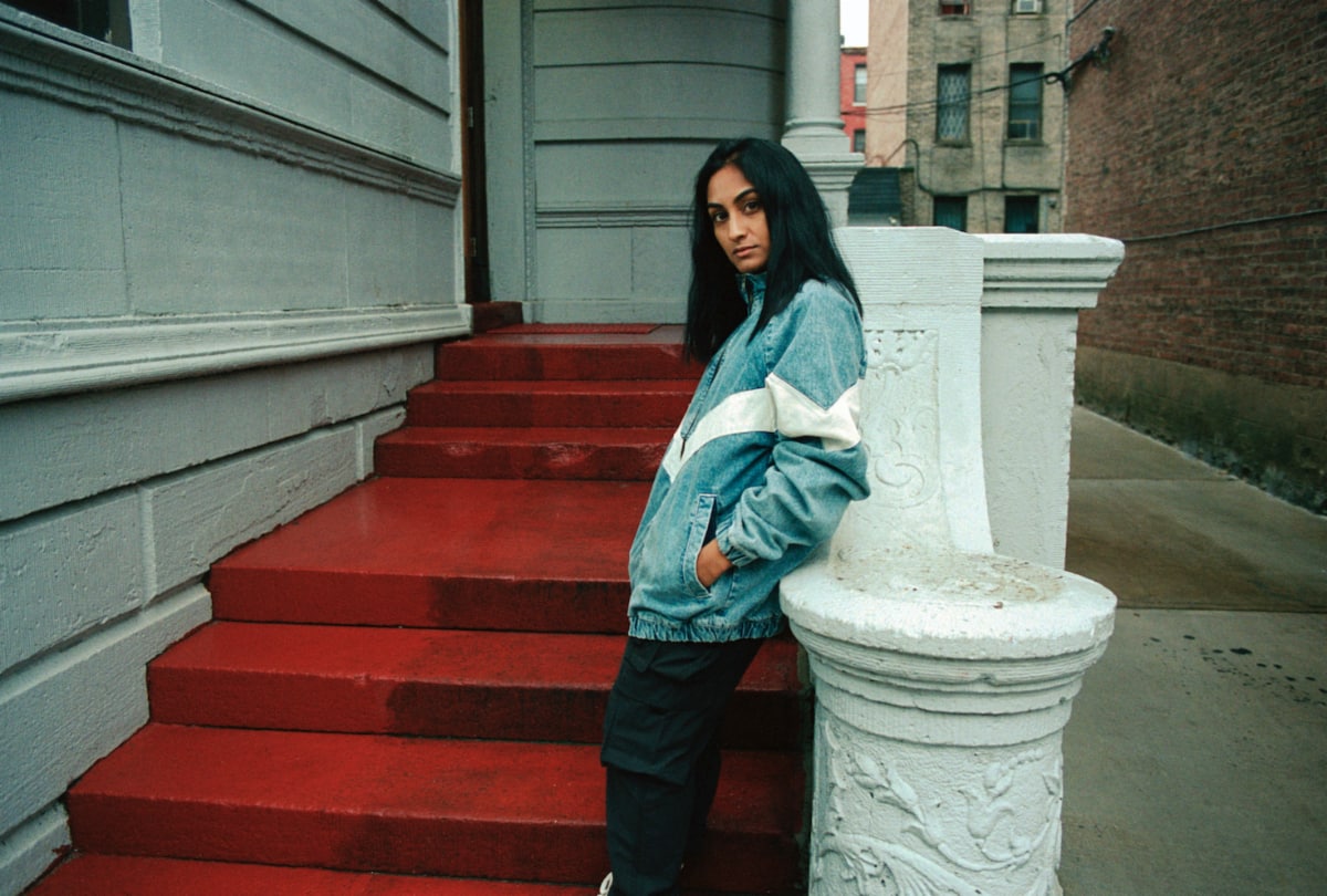 Daily Discovery: Alara Shows the World’s Similarity in “Demons”