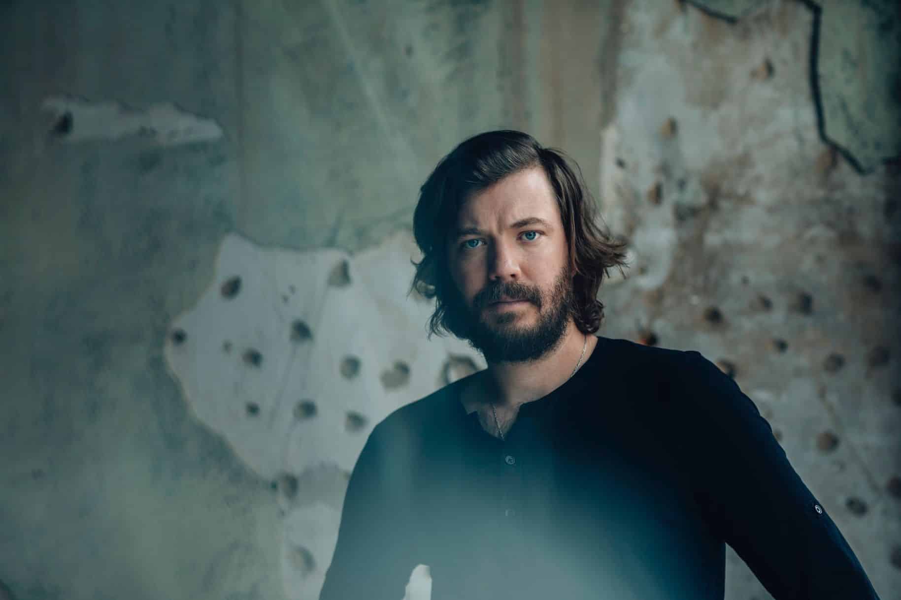 E.B. the Younger Releases New Single, "IDK (I Don't Know)"