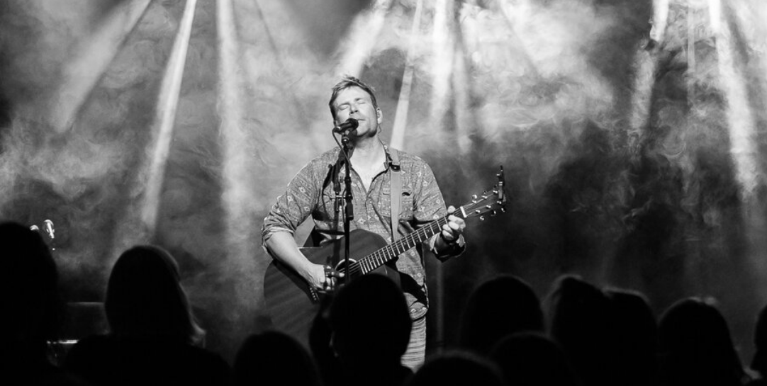 American Songwriter: Artist, Songwriting, & Music Discovery