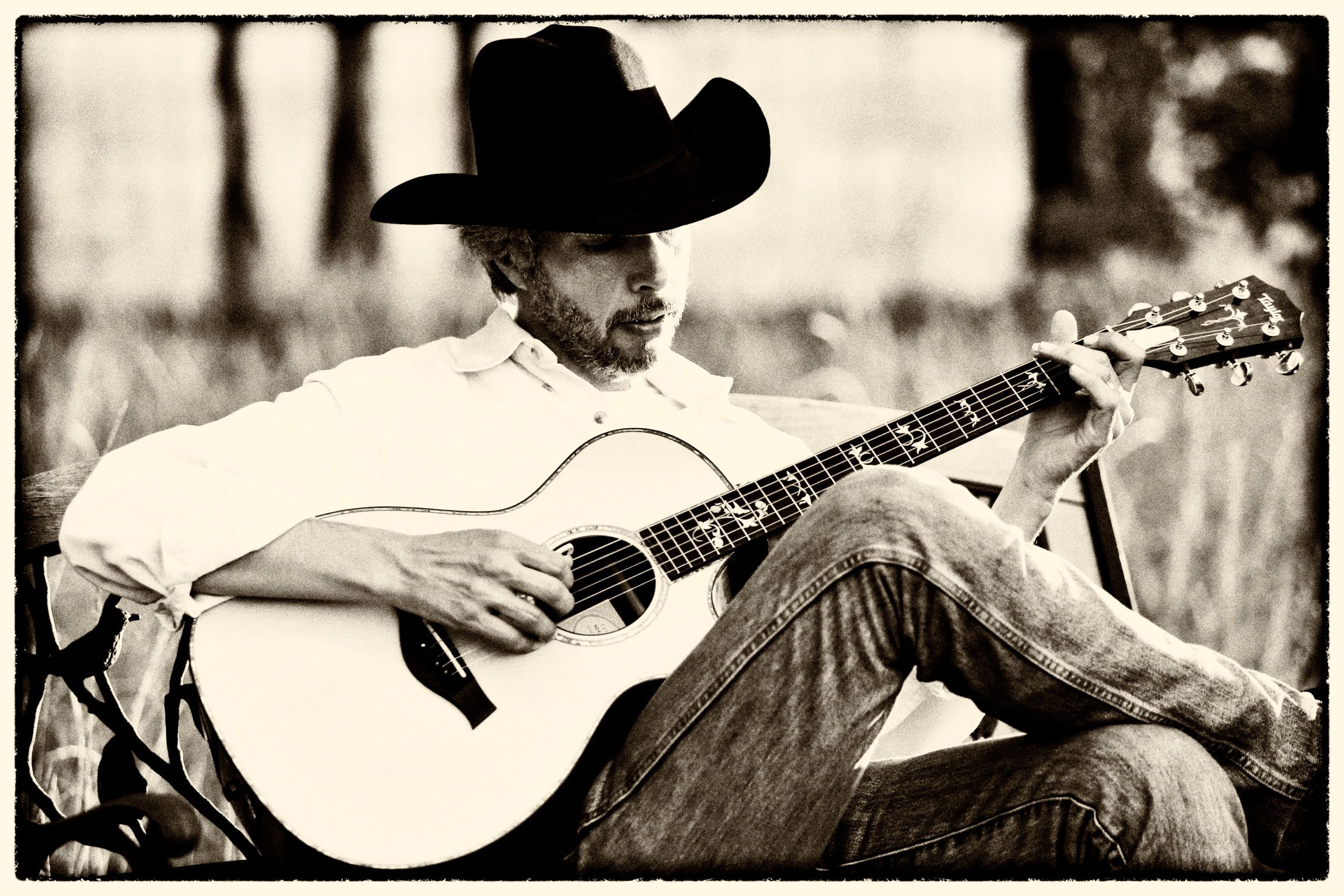 How a Daydream Inspired Carly King’s Song “Trust Me, Honey”