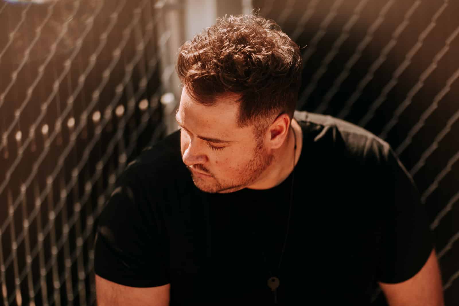 The Voice Alum, Jon Mullins Shares Second Heartbreaking Chapter, "Get ...