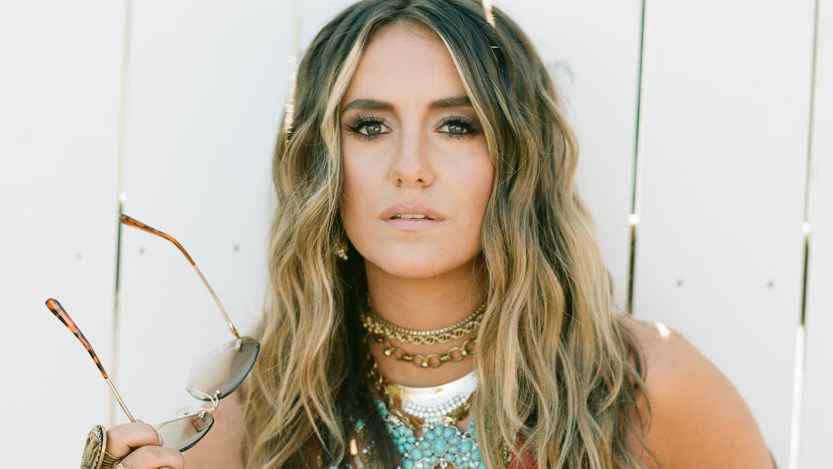 Lainey Wilson Archives - American Songwriter