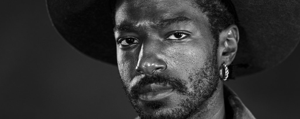 Willie Jones Knows That The Time is 'Right Now' - American Songwriter