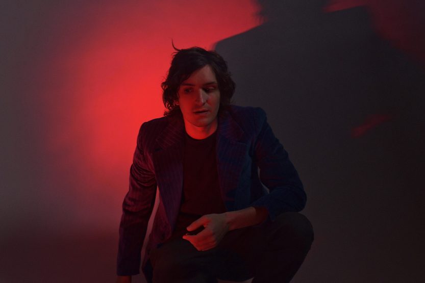 Luke Rathborne 'Fights' for His Life on "Losing You" - American Songwriter