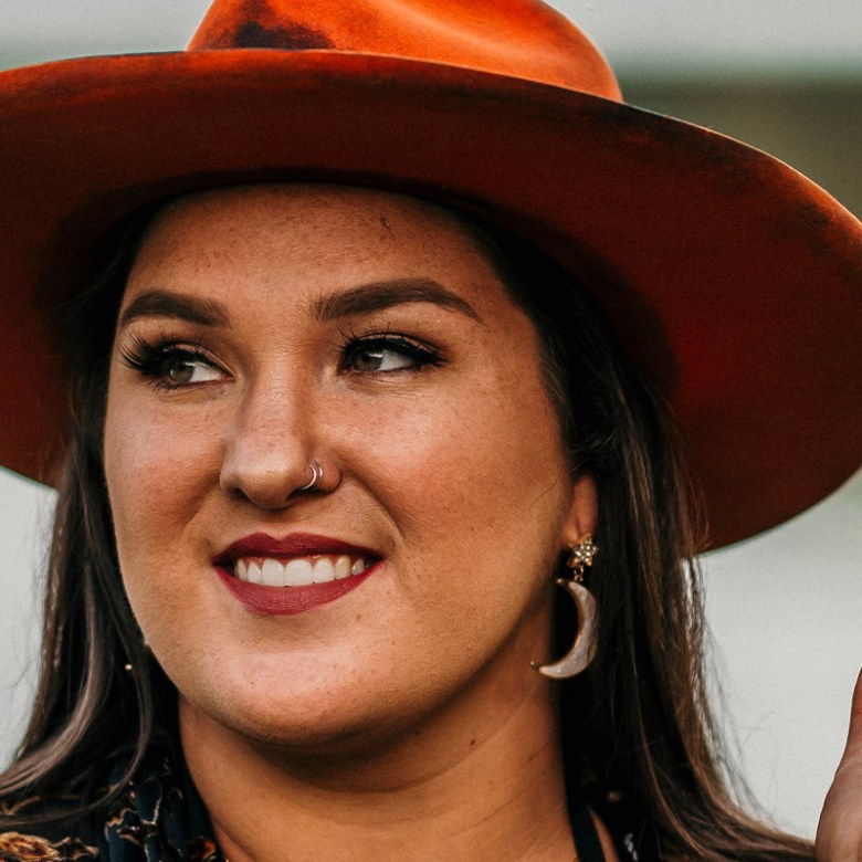 Sara Watkins Is Reviving Her Roots - American Songwriter