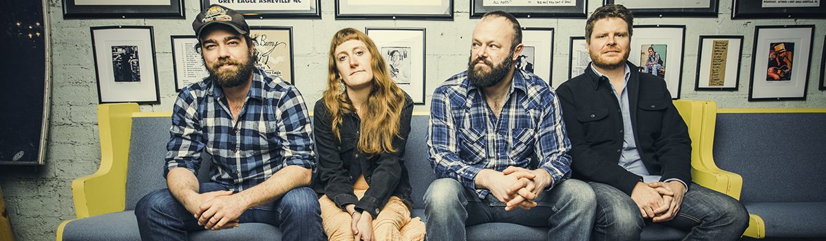 Daily Discovery: Amanda Anne Platt & The Honeycutters Cultivate Classic ...