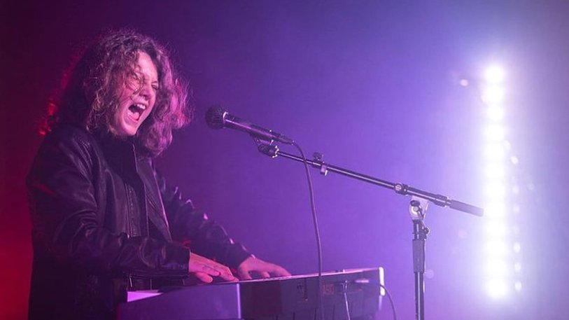 14-Year-Old 'America's Got Talent' Contestant Takes on Queen's ...