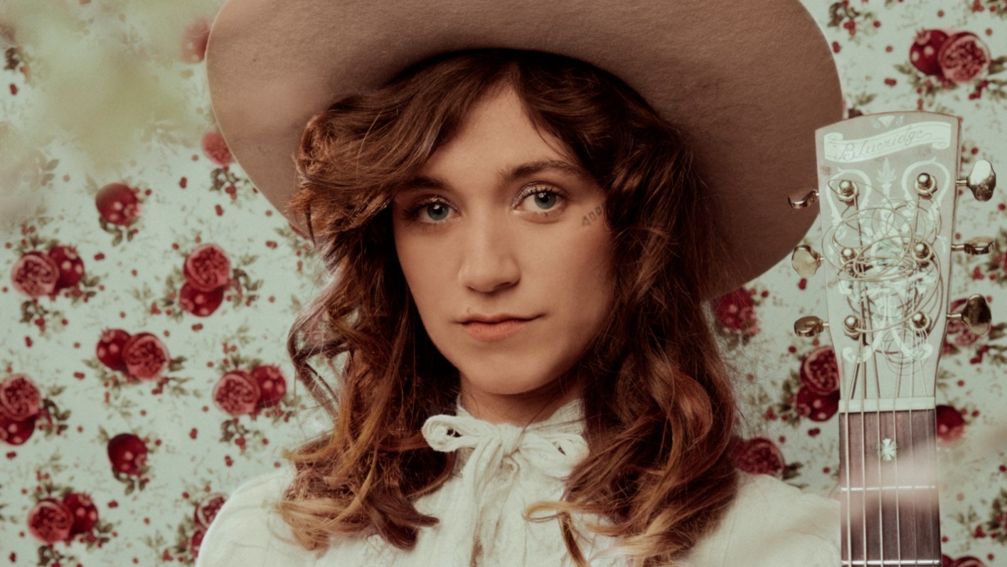 Sierra Ferrell Archives - American Songwriter