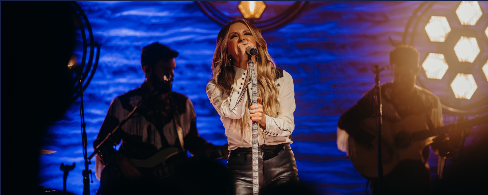 Carly Pearce Returns with Her Kind of Country - American Songwriter