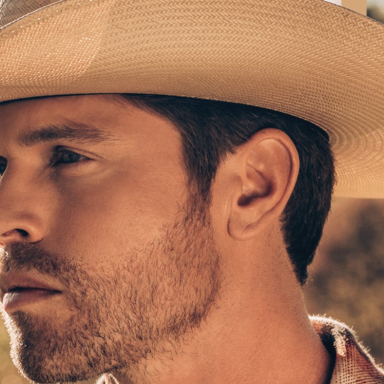 Machine Gun Kelly Releases New Single "Emo Girl" Featuring Willow Smith ...