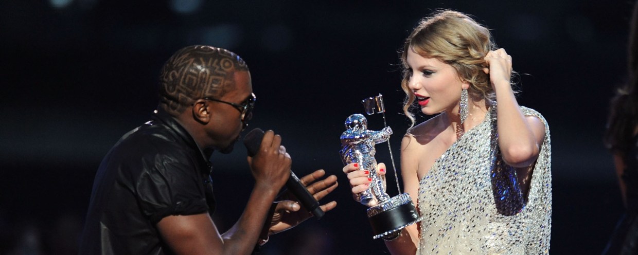 Remember When: Kanye West Interrupts Taylor Swift at the 2009 MTV Video ...