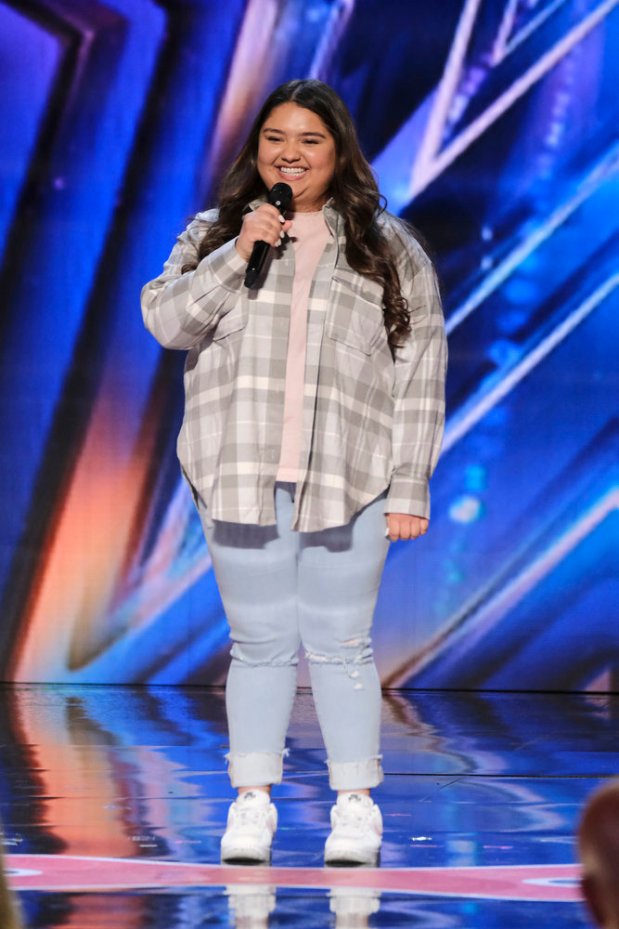TikTok Sensation Kristen Cruz Stuns Judges with “I See Red” on ‘America ...
