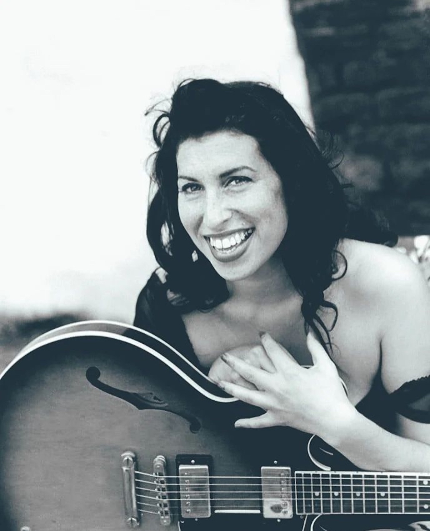 AI Artist Imagines What Elvis Presley, John Lennon, Freddie Mercury ...