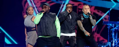 The Meaning Behind the Band Name: Foo Fighters - American Songwriter