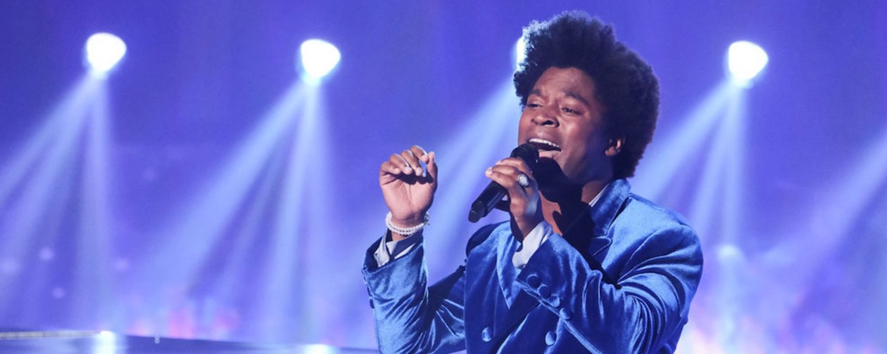 Blind, Autistic Singer Lavender Darcangelo Gets 'AGT' Golden Buzzer ...