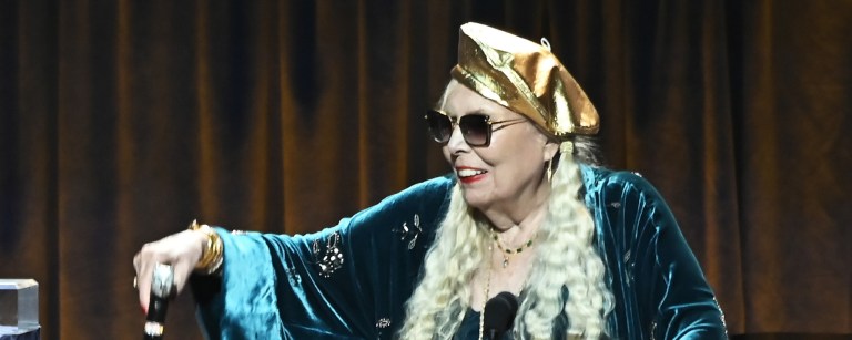 Joni Mitchell Plays the Gorge with Brandi Carlile, Allison Russell and ...