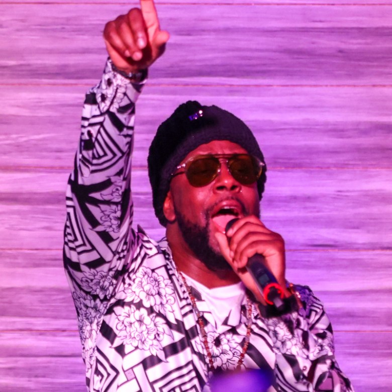 What Do the Lyrics of Bob Dylan's "Like a Rolling Stone" Mean?