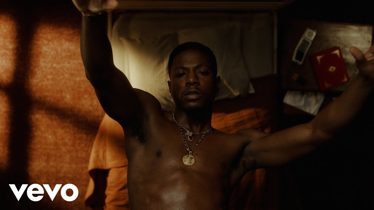 Joey Bada$$ Introduces New R&B Sound on “Fallin’” | 100.9 The Grade | Classic Country Hits