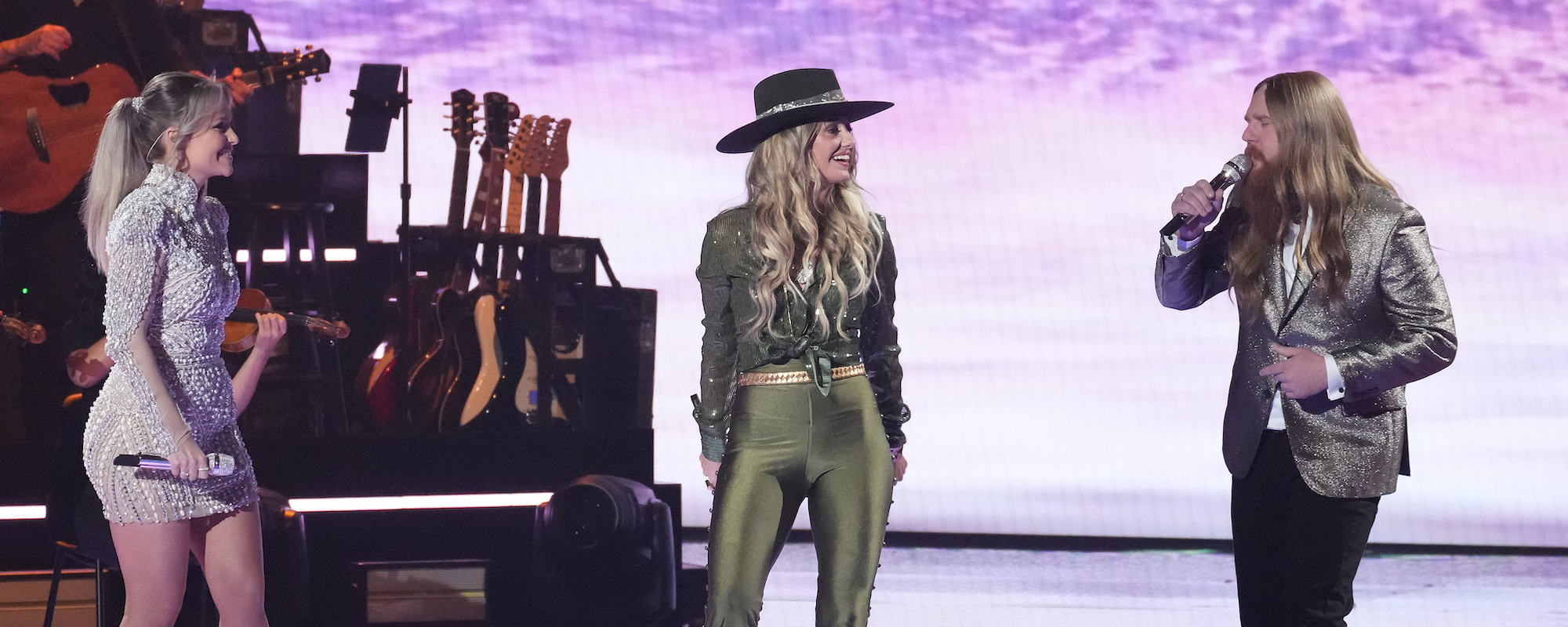 Lainey Wilson Performs with Jelly Roll, Revives “Heart Like A Truck ...