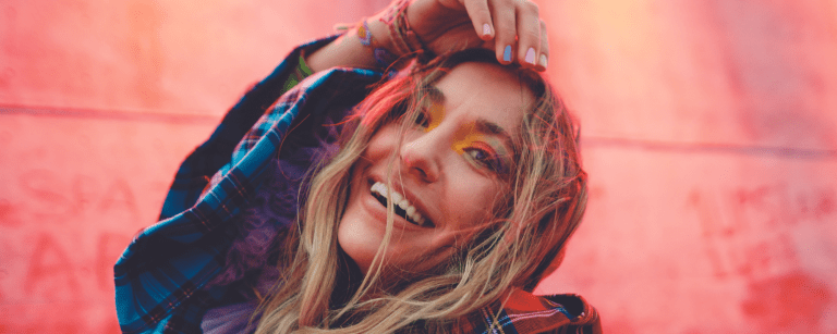 Lauren Daigle Returns With New Song, “Hold On To Me” - American Songwriter