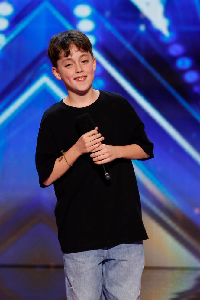 12 Year Old Busker Alfie Andrew Stuns Americas Got Talent Judges