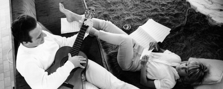 Remember When Bruce Springsteen Scored His Only No. 1 in 1977… With ...