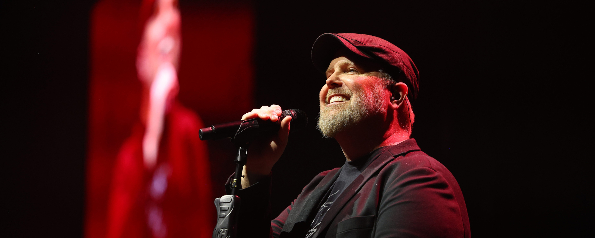 Dennis Quaid on New Album 'Fallen': "Music is Fellowship"