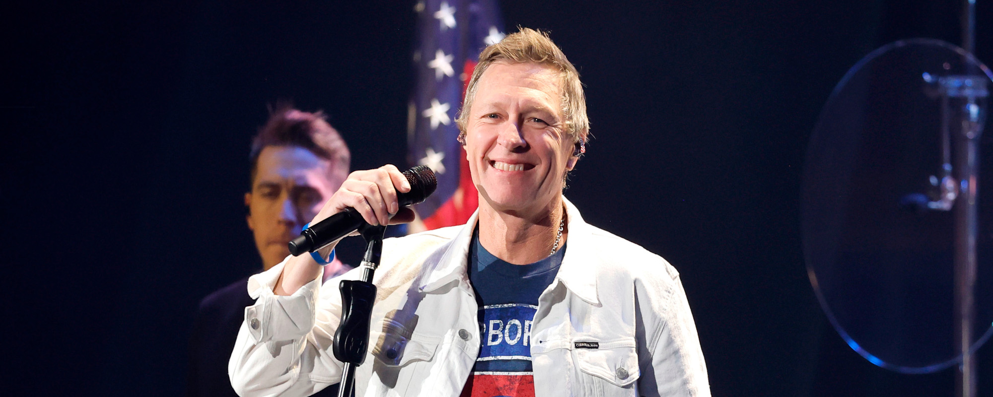 7 Legendary Fiddle Players Who Redefined Music Genres