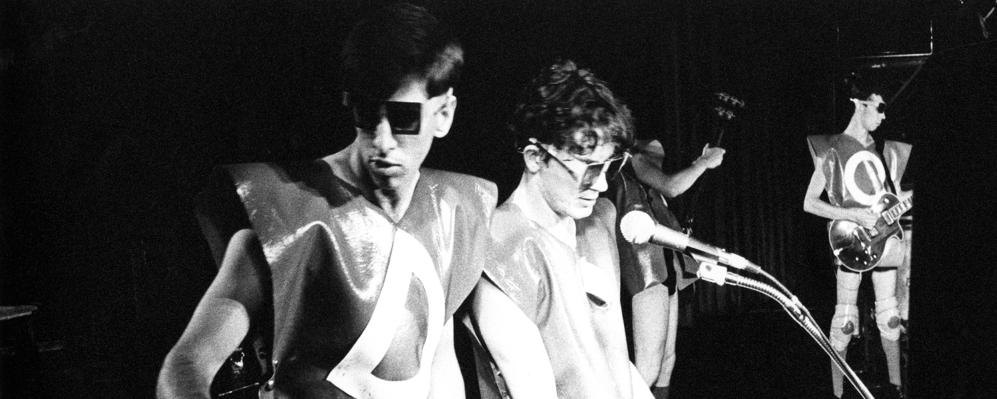 Tracy Bonham Gets a "Redo" of Old Songs and Embraces the New on First ...