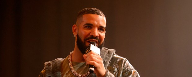 Drake’s Historic Week: Surpasses 200 Million Certified Sales | 100.9 ...