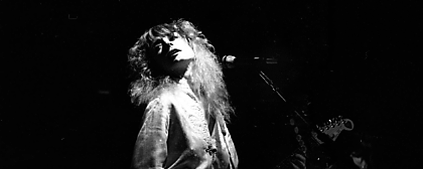 4 Classic Heart Songs You Didn’t Know Guitarist Nancy Wilson Wrote ...