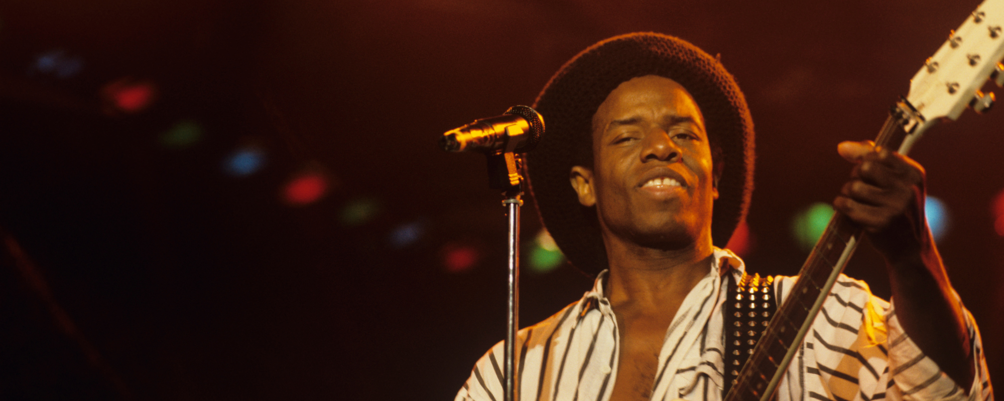 A Guide to David Bowie's Many Characters - American Songwriter