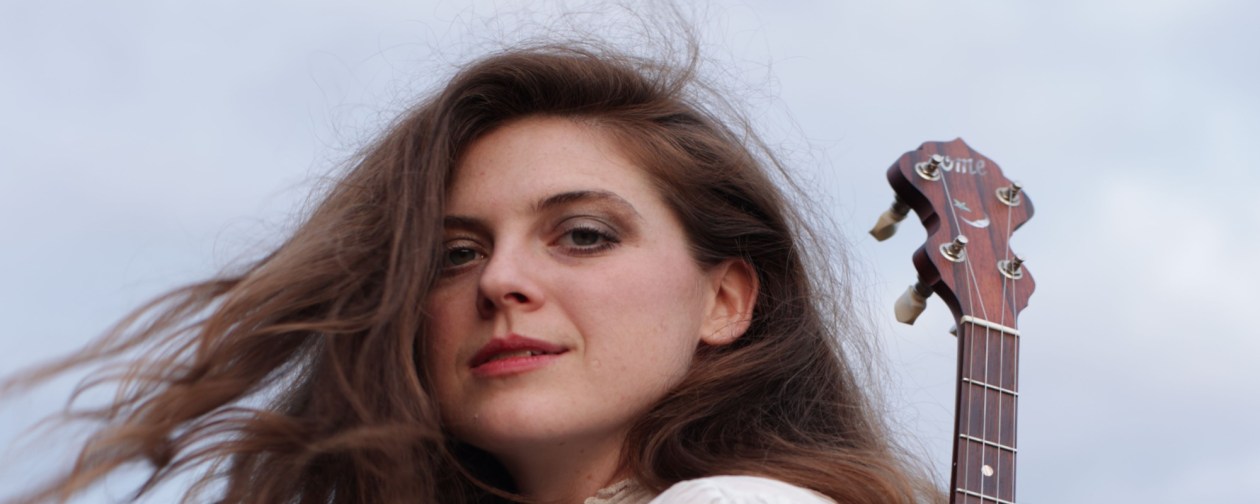 Dion Outshines His Famous Supporting Cast On 'Blues With Friends'