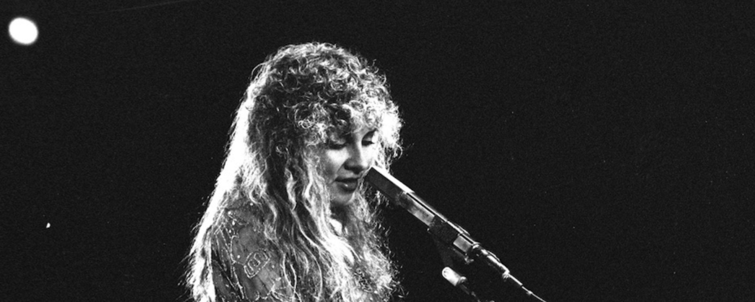 Meaning Behind "Songbird" by Fleetwood Mac's Christine McVie