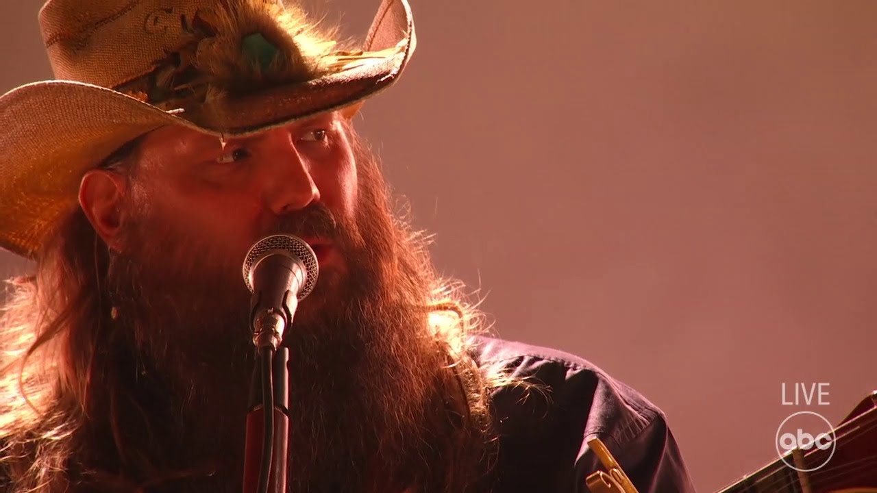 Chris Stapleton Brings Fiery Performance of “White Horse” to 2023 CMA ...