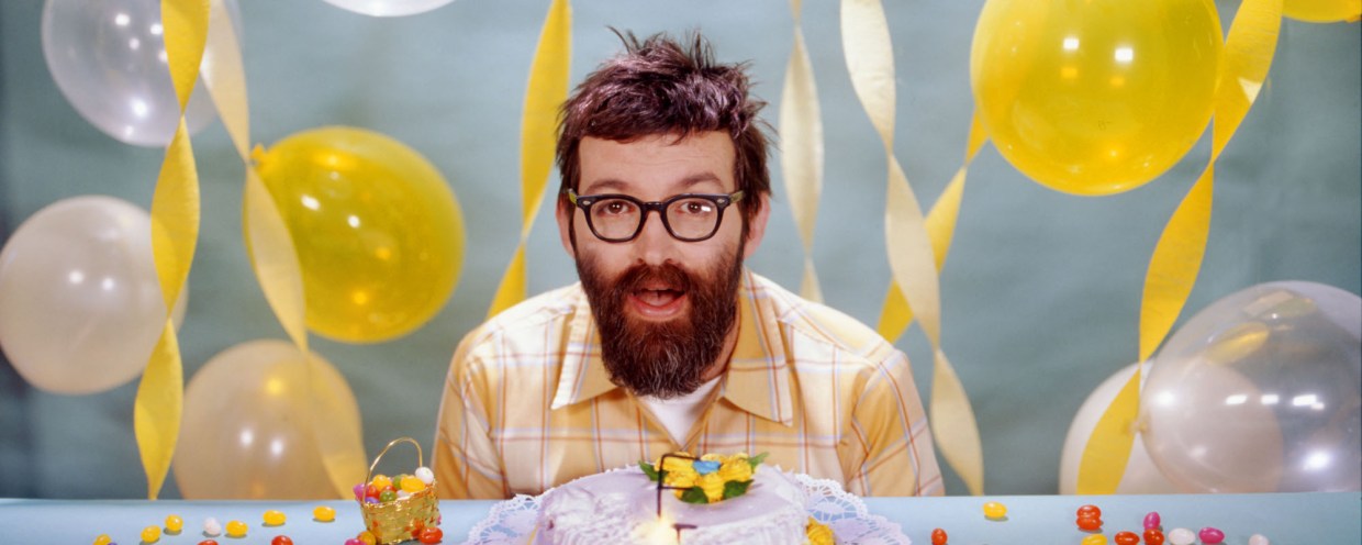 Teddy Thompson Combines Broken Hearts and Classic Pop on 'Heartbreaker ...