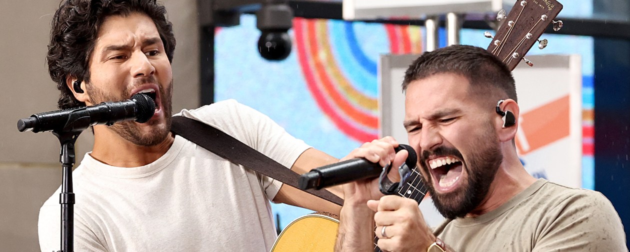 Deerhoof Releases`Love-Lore,' 43-song Live Covers Medley - American ...