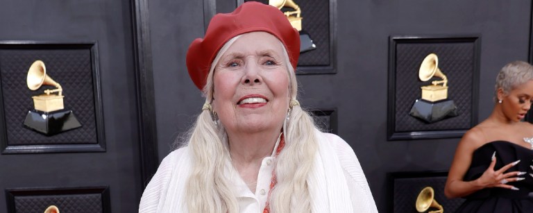 Joni Mitchell Gives Rare Interview About Her Songwriting Legacy - American Songwriter
