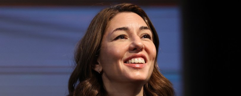 Behind the Introspective Meaning of "Mirrorball" by Taylor Swift