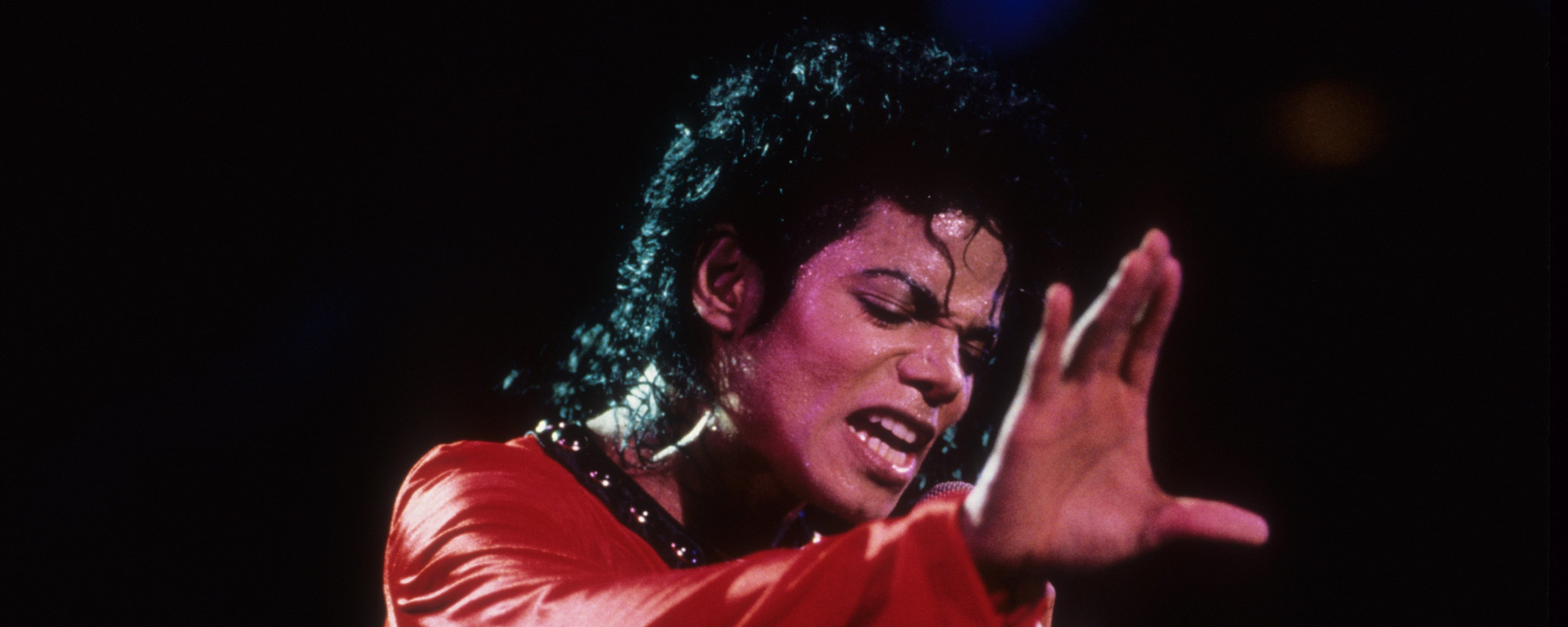 The Meaning Behind the Band Name: Foo Fighters - American Songwriter