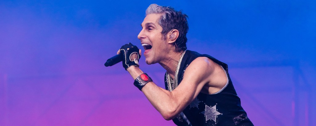 Behind The Song: The Lumineers, "Ho Hey" - American Songwriter