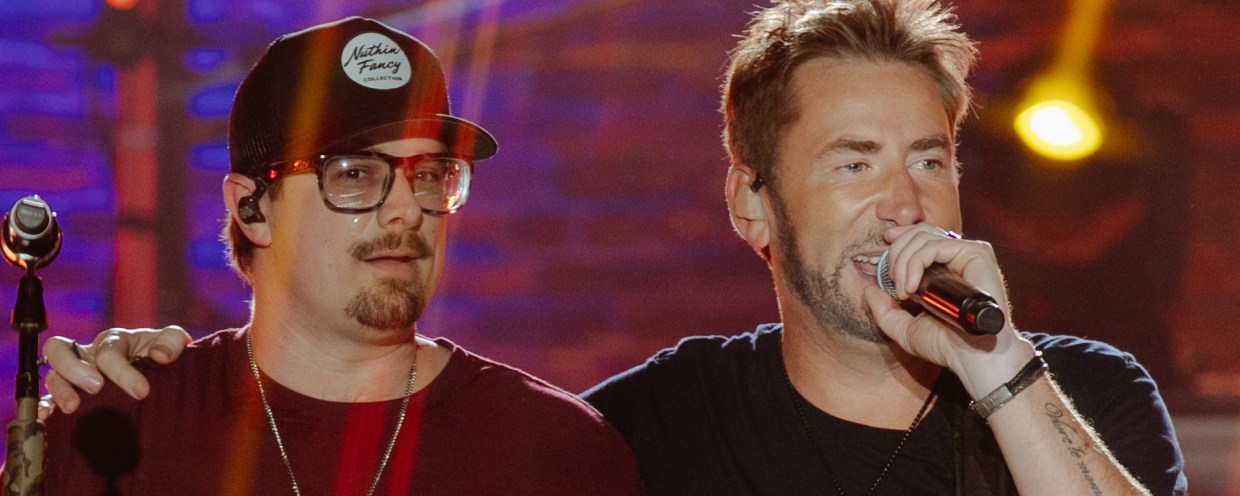 10 Acoustic Folk and Singer-Songwriter Tracks that Defined the 1970s