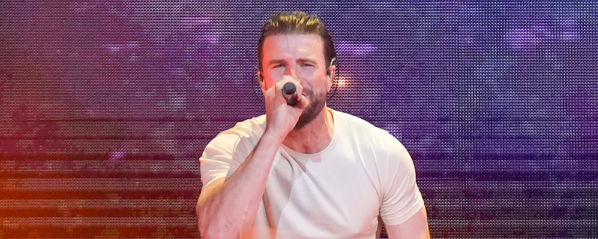 Sam Hunt Shares New Ballad Staged Around "Walmart" - American Songwriter