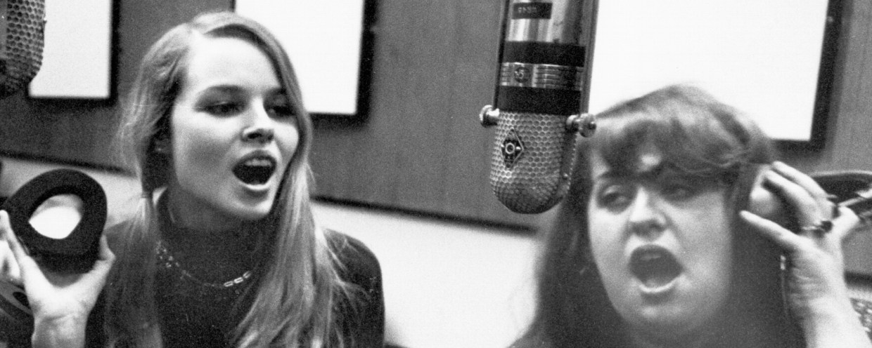 Tamera Stages Her Own Shakespearean Dream With "Wickedest" Video ...