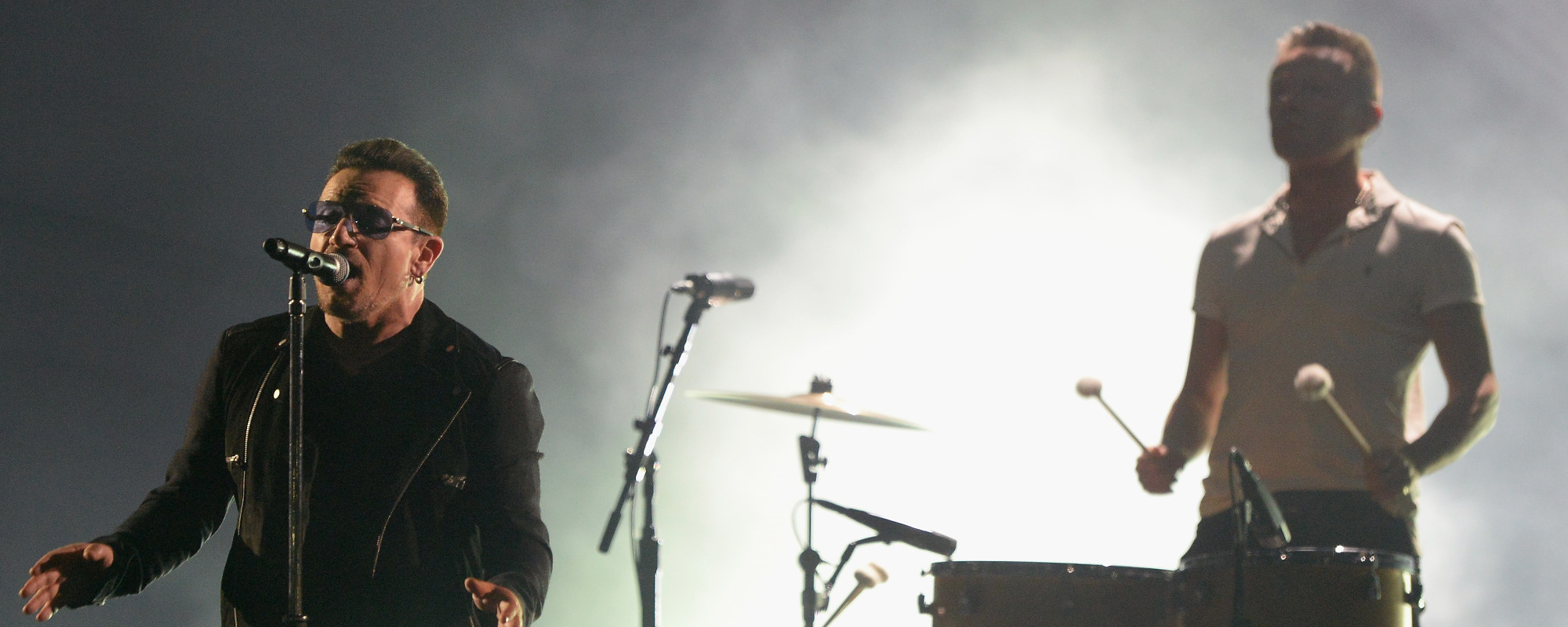 4 Excellent Albums That Critics Hated but Fans Loved - American Songwriter