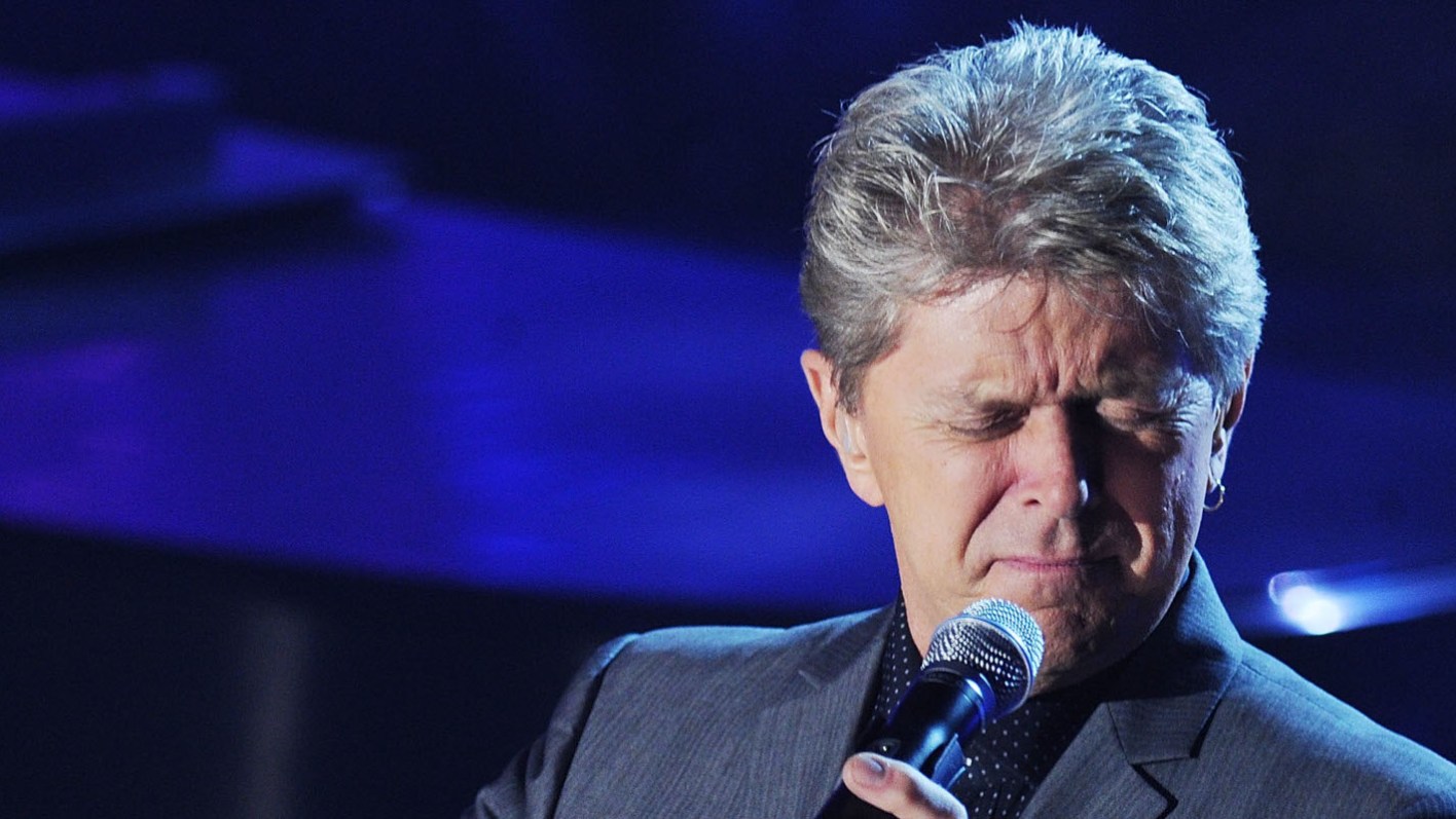 Peter Cetera | Latest News, Stories, and Commentary